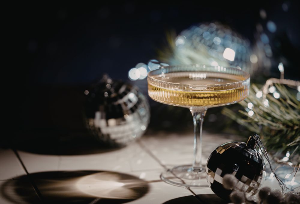 3 Essential January Party Cocktails: Easy Recipes for Winter ...